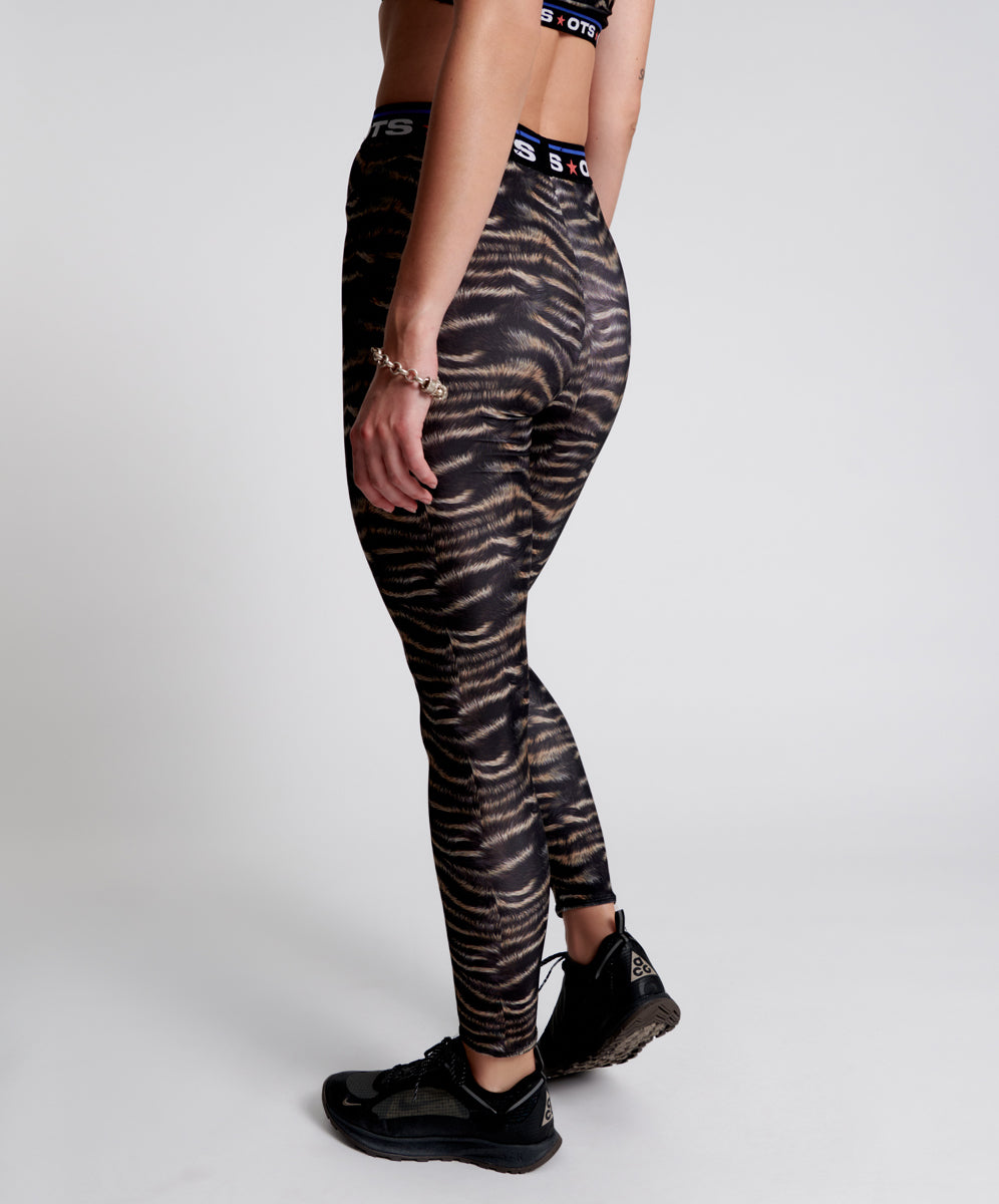 Ots Dark Animal Prowler Leggings | One Teaspoon